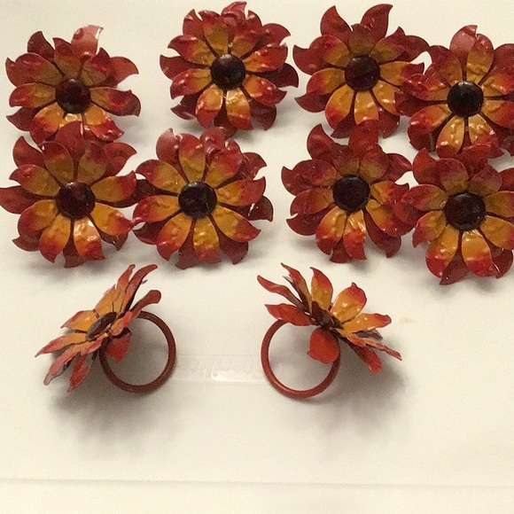 Pier 1 | Dining | Pier 1 Metal Flower Napkin Rings | Poshmark